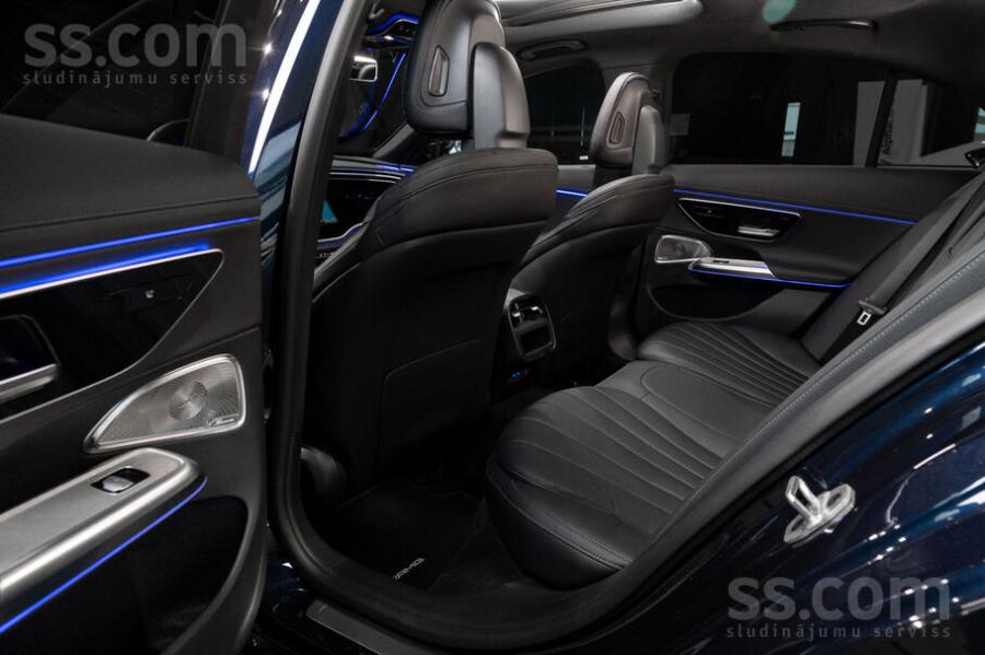 Zils Mercedes-Benz E 300 2024 Rīga, ar dzinēja tilpumu 2.00 L un nobraukumu 27 tūkst. km par 56500 €, foto 13 vietnē AUTOMOTO.COM.LV