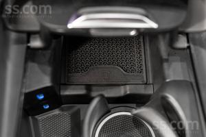 Zils Mercedes-Benz E 300 2024 Rīga, ar dzinēja tilpumu 2.00 L un nobraukumu 27 tūkst. km par 56500 €, foto 31 vietnē AUTOMOTO.COM.LV