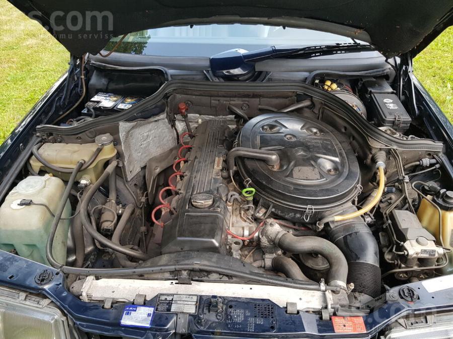 Zils Mercedes-Benz E 300 1989 Cēsis, ar dzinēja tilpumu 3.00 L un nobraukumu 230 tūkst. km par 9900 €, foto 10 vietnē AUTOMOTO.COM.LV