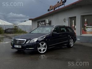 Blue Mercedes-Benz E 300 2010 in Ogre, with an engine capacity of 3.00 L and mileage of 360 thousand km for 6950 €, photo  on AUTOMOTO.COM.LV