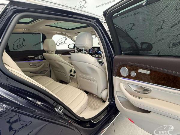 Mercedes-Benz E 300 2019 Viļņa vietnē Zils Mercedes-Benz E 300 2019 Viļņa, ar dzinēja tilpumu 1.95 L un nobraukumu 179 tūkst. km par 24500 €, foto 8 vietnē AUTOMOTO.COM.LV