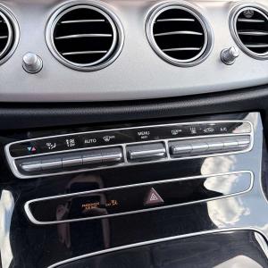 Zils Mercedes-Benz E 300 2019 Viļņa, ar dzinēja tilpumu 1.95 L un nobraukumu 184 tūkst. km par 16490 €, foto 25 vietnē AUTOMOTO.COM.LV