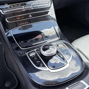 Zils Mercedes-Benz E 300 2019 Viļņa, ar dzinēja tilpumu 1.95 L un nobraukumu 184 tūkst. km par 16490 €, foto 26 vietnē AUTOMOTO.COM.LV