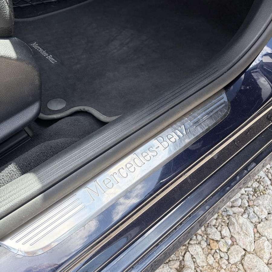 Zils Mercedes-Benz E 300 2019 Viļņa, ar dzinēja tilpumu 1.95 L un nobraukumu 184 tūkst. km par 16490 €, foto 28 vietnē AUTOMOTO.COM.LV