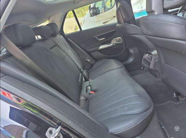 Zils Mercedes-Benz E 300 2024 Klaipėda, ar dzinēja tilpumu 1.99 L un nobraukumu 72 tūkst. km par 18900 €, foto 6 vietnē AUTOMOTO.COM.LV