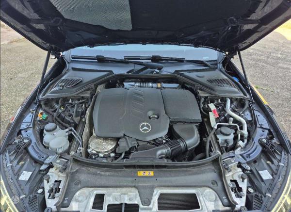 Zils Mercedes-Benz E 300 2024 Klaipėda, ar dzinēja tilpumu 1.99 L un nobraukumu 72 tūkst. km par 18900 €, foto 8 vietnē AUTOMOTO.COM.LV