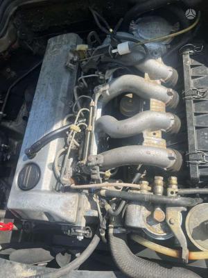 Brūns Mercedes-Benz E 300 1987 Širvintos, ar dzinēja tilpumu 3.00 L un nobraukumu 212 tūkst. km par 2950 €, foto 16 vietnē AUTOMOTO.COM.LV