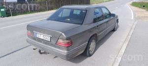 Коричневый Мерседес Е 300 1993 в Рига, объемом двигателя 3.00 л и пробегом 444 тыс. км за 3300 €, фото 5 на AUTOMOTO.COM.LV