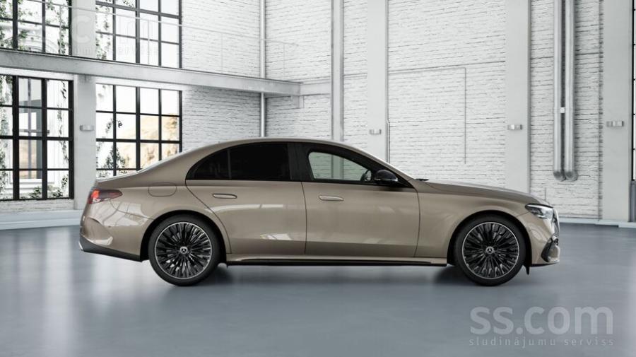 Brown Mercedes-Benz E 300 2026 in Riga, with an engine capacity of 2.00 L and mileage of 10 thousand km for 73900 €, photo 4 on AUTOMOTO.COM.LV