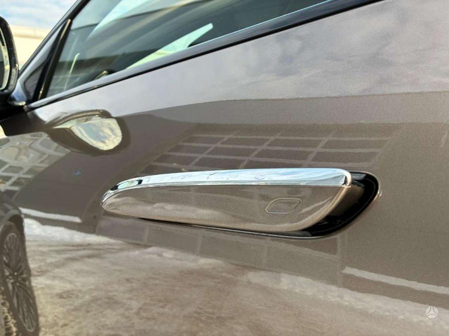 Brūns Mercedes-Benz E 300 2026 Viļņa, ar dzinēja tilpumu 2.00 L un nobraukumu 0 tūkst. km par 79151 €, foto 14 vietnē AUTOMOTO.COM.LV