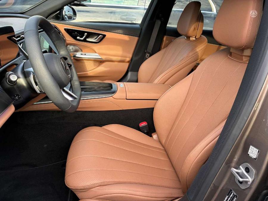 Brūns Mercedes-Benz E 300 2026 Viļņa, ar dzinēja tilpumu 2.00 L un nobraukumu 0 tūkst. km par 79151 €, foto 15 vietnē AUTOMOTO.COM.LV