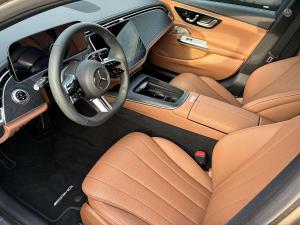 Brūns Mercedes-Benz E 300 2026 Viļņa, ar dzinēja tilpumu 2.00 L un nobraukumu 0 tūkst. km par 79151 €, foto 16 vietnē AUTOMOTO.COM.LV