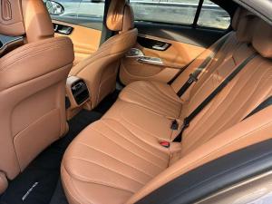 Brūns Mercedes-Benz E 300 2026 Viļņa, ar dzinēja tilpumu 2.00 L un nobraukumu 0 tūkst. km par 79151 €, foto 17 vietnē AUTOMOTO.COM.LV