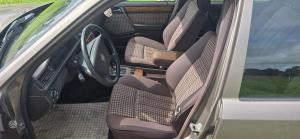 Brown Mercedes-Benz E 300 1992 in Taurage, with an engine capacity of 3.00 L and mileage of 376 thousand km for 5200 €, photo 7 on AUTOMOTO.COM.LV