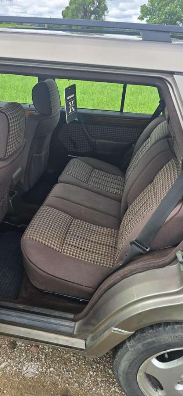 Brūns Mercedes-Benz E 300 1992 Tauragė, ar dzinēja tilpumu 3.00 L un nobraukumu 376 tūkst. km par 5200 €, foto 7 vietnē AUTOMOTO.COM.LV