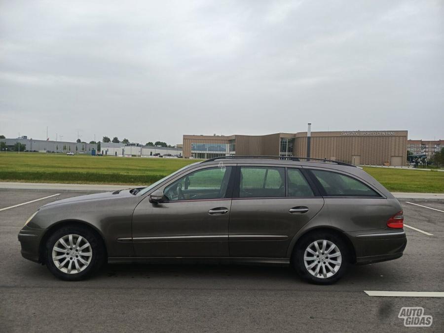 Brown Mercedes-Benz E 300 2007 in Klaipeda, with an engine capacity of 3.00 L and mileage of 390 thousand km for 1650 €, photo 5 on AUTOMOTO.COM.LV
