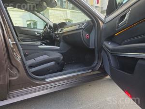 Brūns Mercedes-Benz E 300 2013 Bauska, ar dzinēja tilpumu 2.20 L un nobraukumu 315 tūkst. km par 9900 €, foto 18 vietnē AUTOMOTO.COM.LV