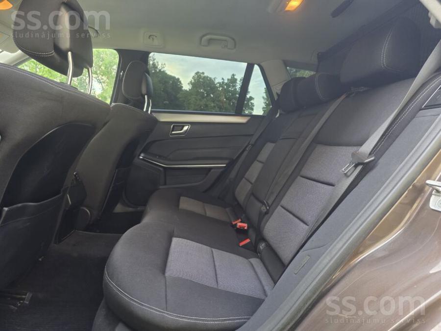 Brūns Mercedes-Benz E 300 2013 Bauska, ar dzinēja tilpumu 2.20 L un nobraukumu 315 tūkst. km par 9900 €, foto 22 vietnē AUTOMOTO.COM.LV