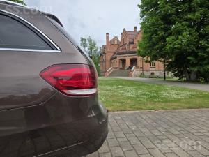Brūns Mercedes-Benz E 300 2013 Bauska, ar dzinēja tilpumu 2.20 L un nobraukumu 315 tūkst. km par 9900 €, foto 29 vietnē AUTOMOTO.COM.LV