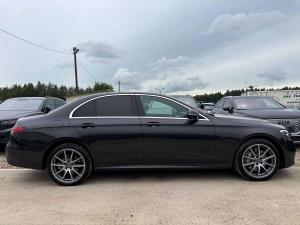 Zaļš Mercedes-Benz E 300 2021 Viļņa, ar dzinēja tilpumu 1.95 L un nobraukumu 264 tūkst. km par 25200 €, foto 6 vietnē AUTOMOTO.COM.LV