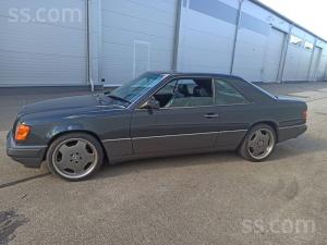 Grey Mercedes-Benz E 300 1991 in Riga, with an engine capacity of 3.00 L and mileage of 302 thousand km for 7800 €, photo  on AUTOMOTO.COM.LV