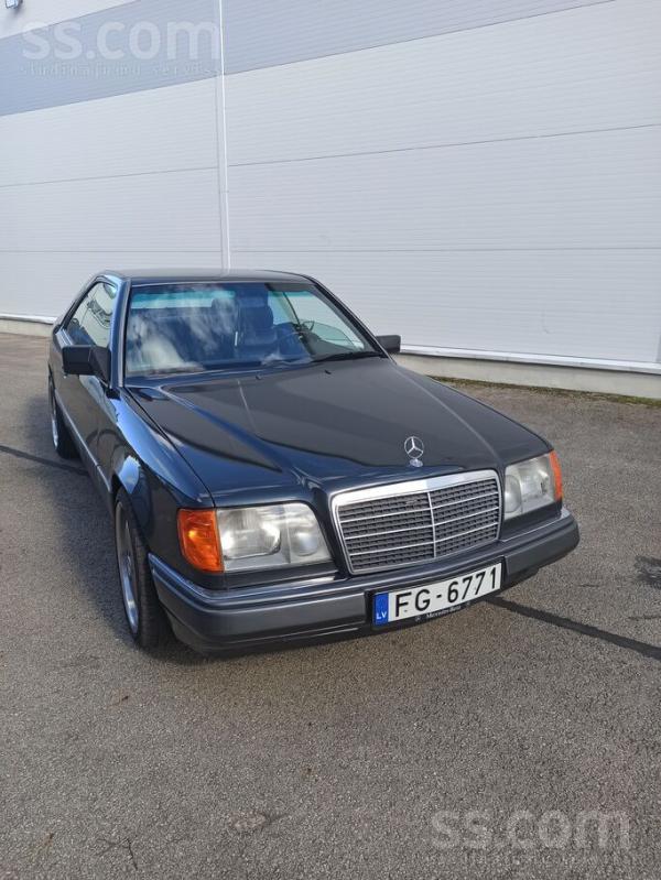 Pelēks Mercedes-Benz E 300 1991 Rīga, ar dzinēja tilpumu 3.00 L un nobraukumu 302 tūkst. km par 7800 €, foto 4 vietnē AUTOMOTO.COM.LV