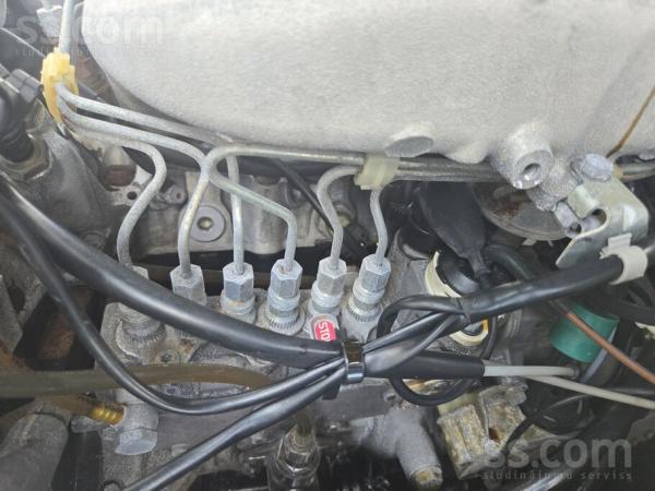 Grey Mercedes-Benz E 300 1995 in Jelgava, with an engine capacity of 3.00 L and mileage of 457 thousand km for 6900 €, photo 10 on AUTOMOTO.COM.LV