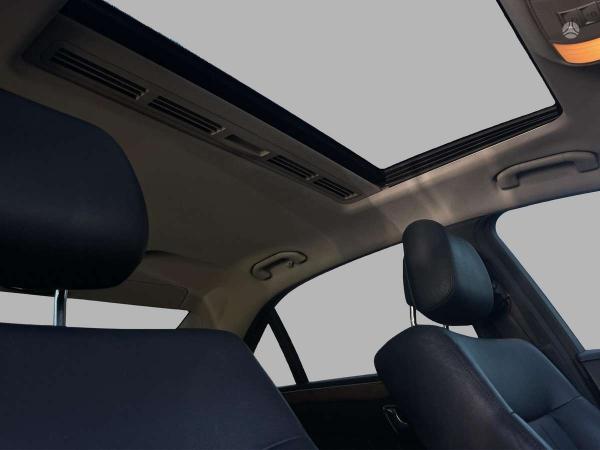 Pelēks Mercedes-Benz E 300 2011 Viļņa, ar dzinēja tilpumu 3.00 L un nobraukumu 385 tūkst. km par 6999 €, foto 9 vietnē AUTOMOTO.COM.LV