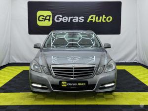 Pelēks Mercedes-Benz E 300 2011 Viļņa, ar dzinēja tilpumu 2.99 L un nobraukumu 246 tūkst. km par 6990 €, foto 8 vietnē AUTOMOTO.COM.LV