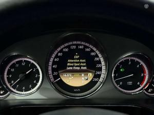 Pelēks Mercedes-Benz E 300 2011 Viļņa, ar dzinēja tilpumu 2.99 L un nobraukumu 246 tūkst. km par 6990 €, foto 29 vietnē AUTOMOTO.COM.LV