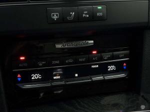 Pelēks Mercedes-Benz E 300 2011 Viļņa, ar dzinēja tilpumu 2.99 L un nobraukumu 246 tūkst. km par 6990 €, foto 23 vietnē AUTOMOTO.COM.LV