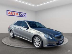 Grey Mercedes-Benz E 300 2011 in Vilnius, with an engine capacity of 3.00 L and mileage of 385 thousand km for 6999 €, photo 8 on AUTOMOTO.COM.LV