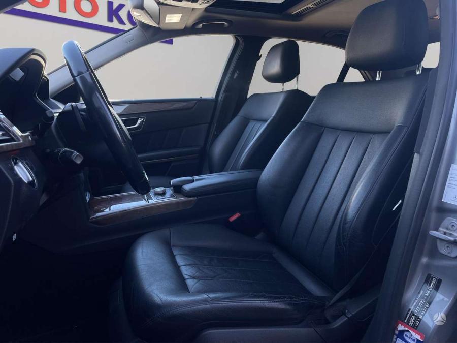 Grey Mercedes-Benz E 300 2011 in Vilnius, with an engine capacity of 3.00 L and mileage of 385 thousand km for 6999 €, photo 15 on AUTOMOTO.COM.LV