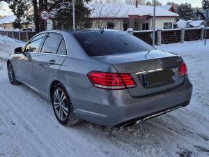 Grey Mercedes-Benz E 300 2013 in Silute, with an engine capacity of 2.99 L and mileage of 398 thousand km for 6600 €, photo 7 on AUTOMOTO.COM.LV
