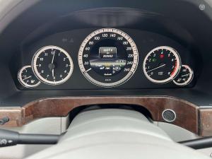 Серый Мерседес Е 300 2013 в Каунас, объемом двигателя 3.50 л и пробегом 204 тыс. км за 7250 €, фото 29 на AUTOMOTO.COM.LV