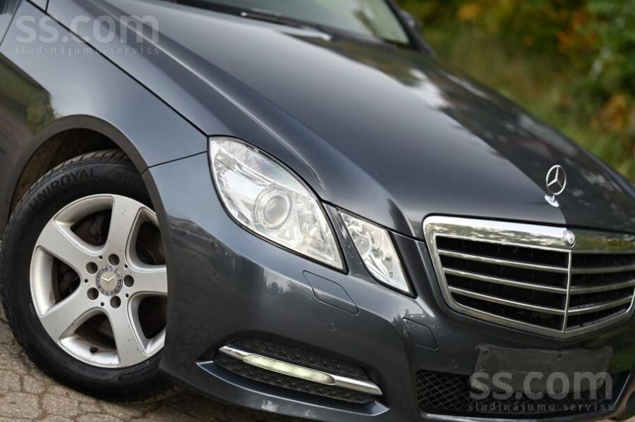 Pelēks Mercedes-Benz E 300 2013 Dobele, ar dzinēja tilpumu 2.10 L un nobraukumu 277 tūkst. km par 8750 €, foto 8 vietnē AUTOMOTO.COM.LV
