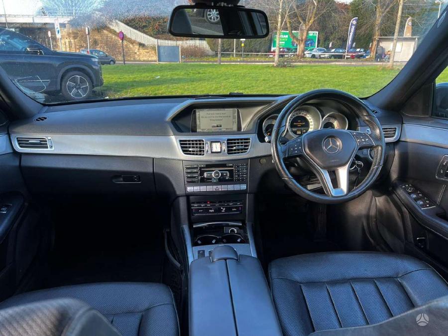 Grey Mercedes-Benz E 300 2014 in Kaunas, with an engine capacity of 2.15 L and mileage of 220 thousand km for 4350 €, photo 11 on AUTOMOTO.COM.LV