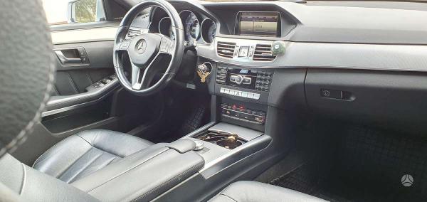 Grey Mercedes-Benz E 300 2014 in Panevezys, with an engine capacity of 2.99 L and mileage of 401 thousand km for 8990 €, photo 10 on AUTOMOTO.COM.LV