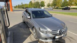 Pelēks Mercedes-Benz E 300 2014 Mažeikiai, ar dzinēja tilpumu 2.99 L un nobraukumu 287 tūkst. km par 13100 €, foto 5 vietnē AUTOMOTO.COM.LV