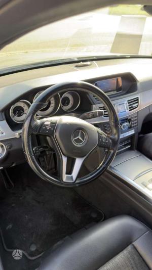Pelēks Mercedes-Benz E 300 2014 Mažeikiai, ar dzinēja tilpumu 2.99 L un nobraukumu 287 tūkst. km par 13100 €, foto 8 vietnē AUTOMOTO.COM.LV