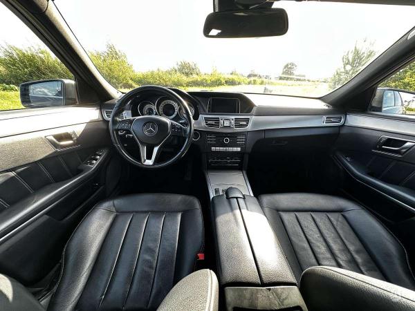 Pelēks Mercedes-Benz E 300 2015 Kauņa, ar dzinēja tilpumu 2.99 L un nobraukumu 336 tūkst. km par 9800 €, foto 8 vietnē AUTOMOTO.COM.LV