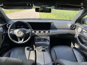 Grey Mercedes-Benz E 300 2017 in Kaunas, with an engine capacity of 1.99 L and mileage of 233 thousand km for 23500 €, photo 16 on AUTOMOTO.COM.LV