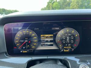 Grey Mercedes-Benz E 300 2017 in Kaunas, with an engine capacity of 1.99 L and mileage of 233 thousand km for 23500 €, photo 20 on AUTOMOTO.COM.LV