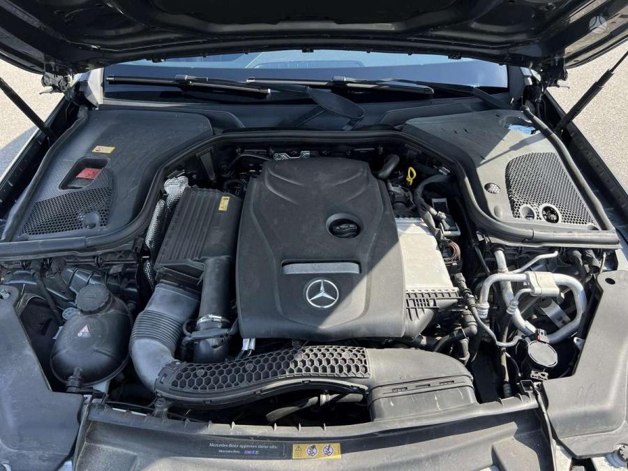 Grey Mercedes-Benz E 300 2017 in Kaunas, with an engine capacity of 1.99 L and mileage of 233 thousand km for 23500 €, photo 23 on AUTOMOTO.COM.LV