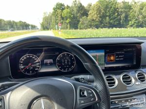 Grey Mercedes-Benz E 300 2017 in Kaunas, with an engine capacity of 2.00 L and mileage of 233 thousand km for 23500 €, photo 17 on AUTOMOTO.COM.LV