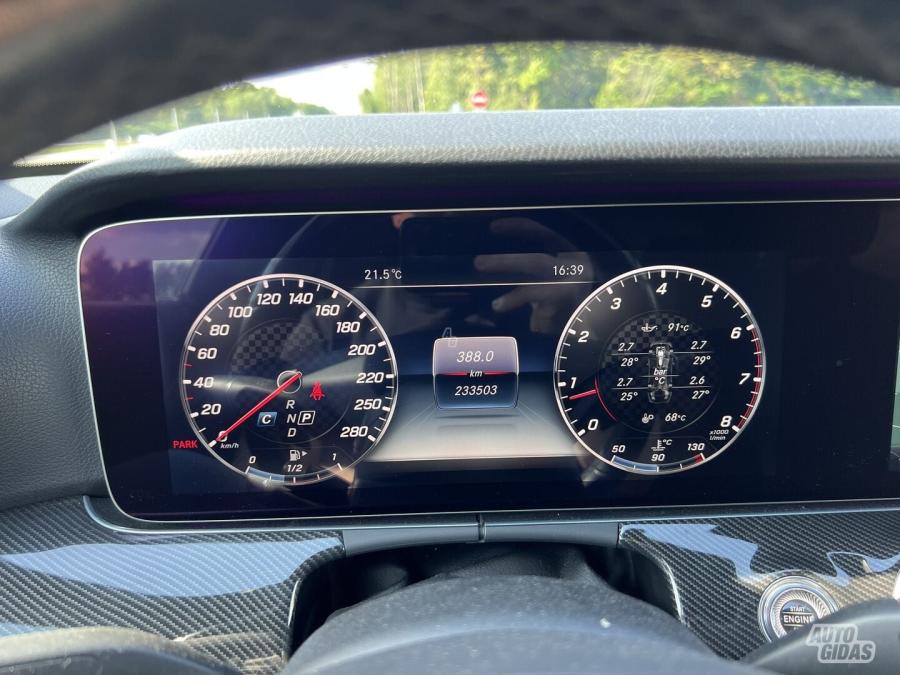 Grey Mercedes-Benz E 300 2017 in Kaunas, with an engine capacity of 2.00 L and mileage of 233 thousand km for 23500 €, photo 19 on AUTOMOTO.COM.LV