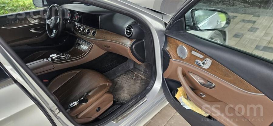 Pelēks Mercedes-Benz E 300 2018 Jelgava, ar dzinēja tilpumu 2.00 L un nobraukumu 57 tūkst. km par 27500 €, foto 6 vietnē AUTOMOTO.COM.LV