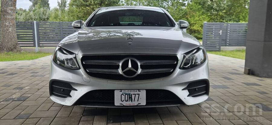 Pelēks Mercedes-Benz E 300 2018 Jelgava, ar dzinēja tilpumu 2.00 L un nobraukumu 57 tūkst. km par 27500 €, foto 9 vietnē AUTOMOTO.COM.LV