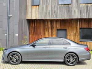 Grey Mercedes-Benz E 300 2019 in Taurage, with an engine capacity of 1.95 L and mileage of 283 thousand km for 20900 €, photo 8 on AUTOMOTO.COM.LV