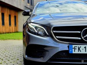 Grey Mercedes-Benz E 300 2019 in Taurage, with an engine capacity of 1.95 L and mileage of 284 thousand km for 19900 €, photo 10 on AUTOMOTO.COM.LV